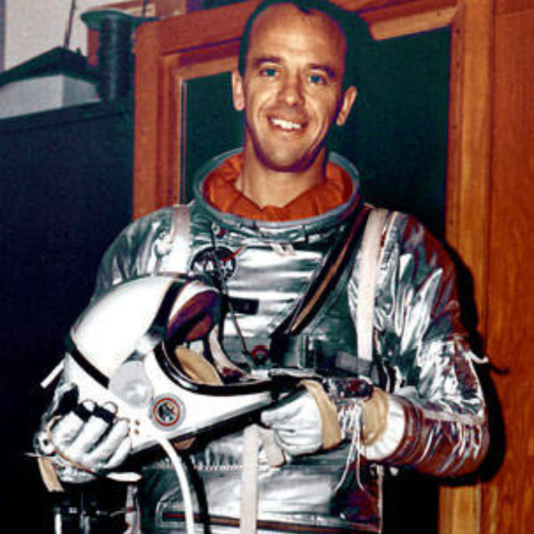 Top 31 Famous Astronauts Who Changed the Course of Space Exploration